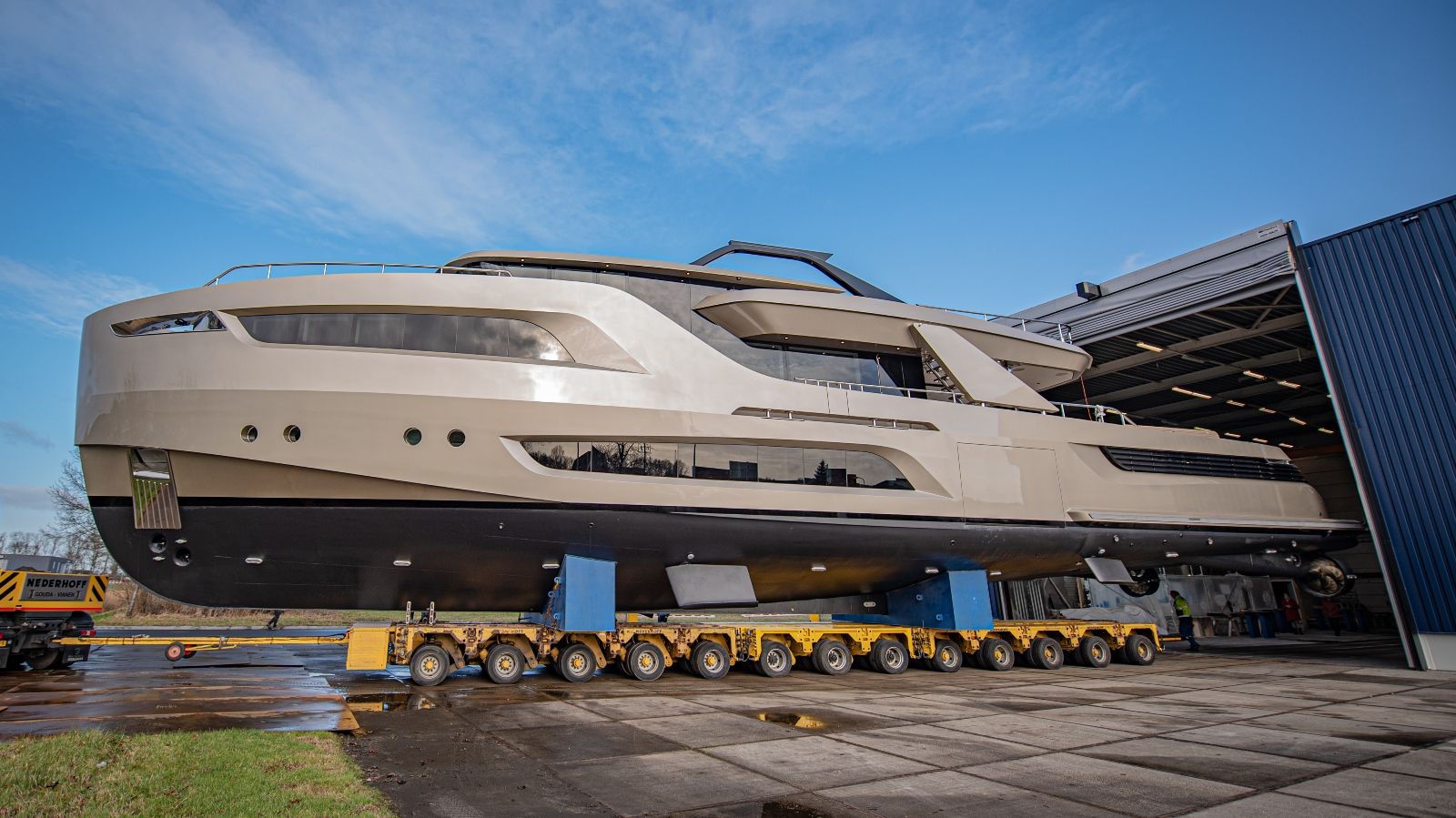 LADY FLEUR yacht (X-Treme Yachts, 32.65m, 2022)